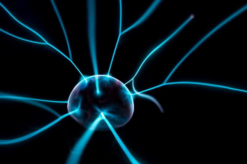 The Positives and Negatives of Static Electricity - Ioniser Pro